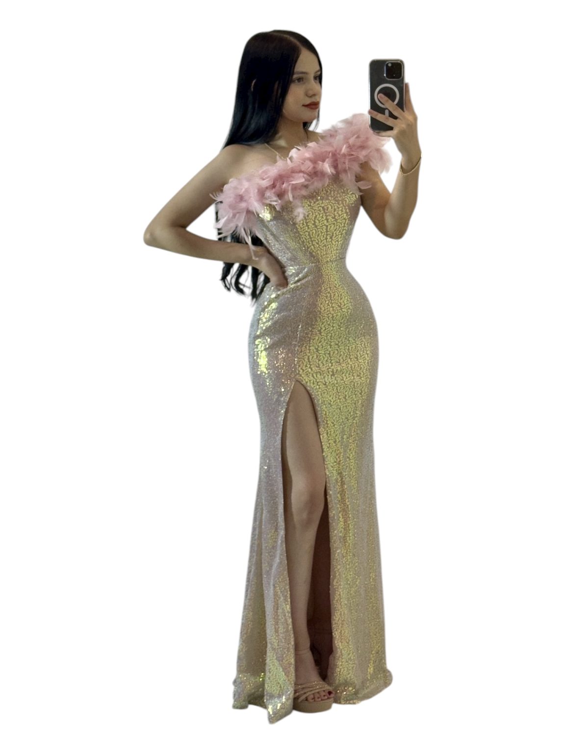 Vestido Rosa Tornasol Con Lentejuelas Y Plumas – Divazza